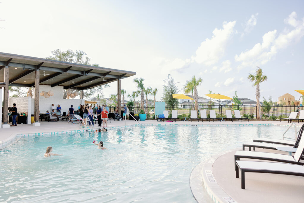 Acorn Park Opening Makes a Splash - Sunbridge
